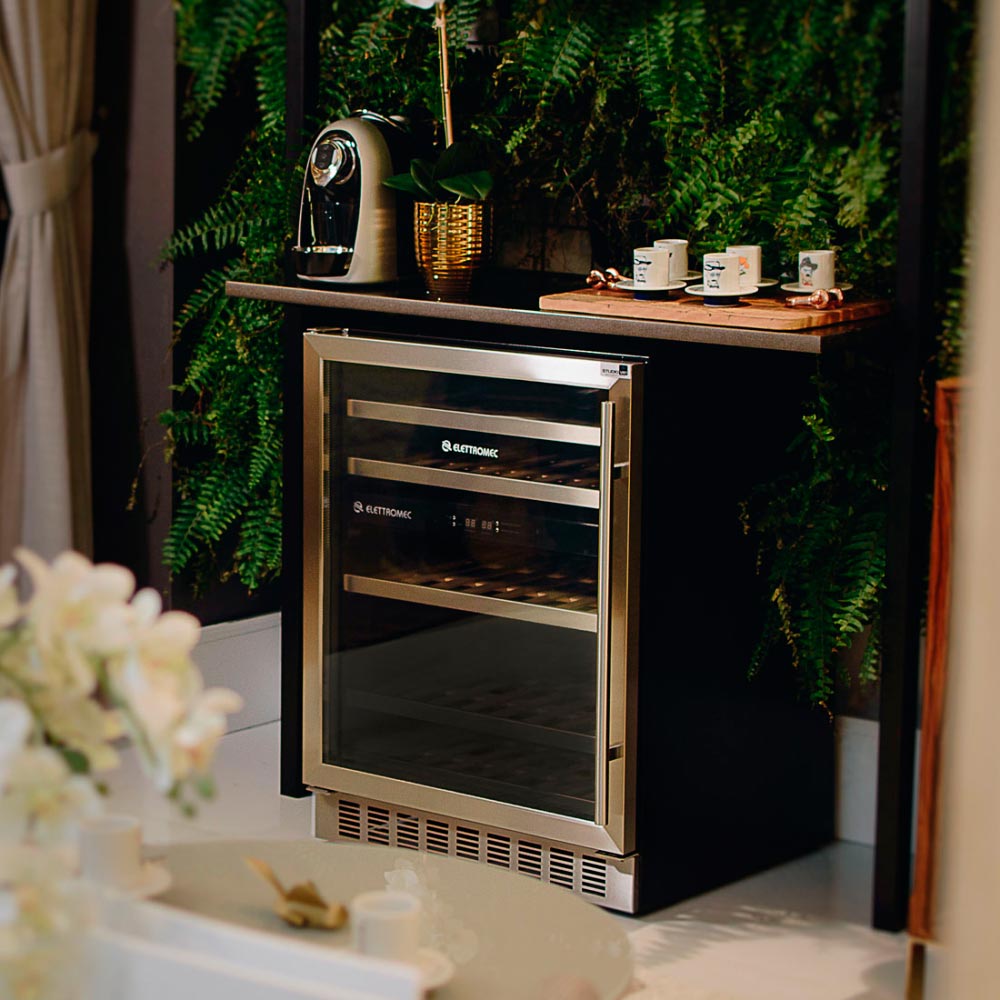 ADEGA ELETTROMEC 45 GARRAFAS DUAL ZONE BUILT-IN INOX CV-2BI-45-XV-1ATB - 127v - VHS Eletro